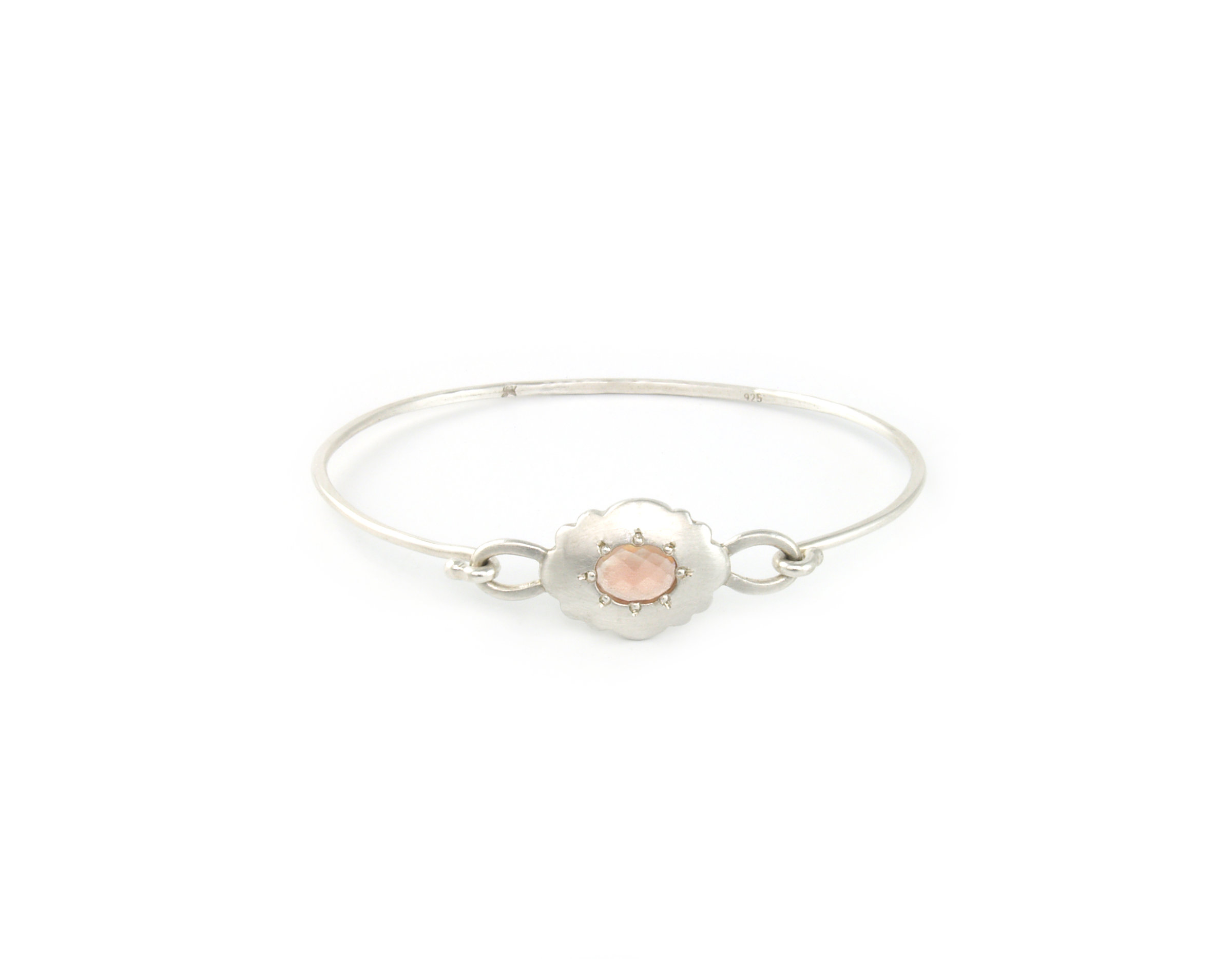 Scallop Oval Bracelet with Oregon Sunstone by Jill Baker Gower (Silver ...